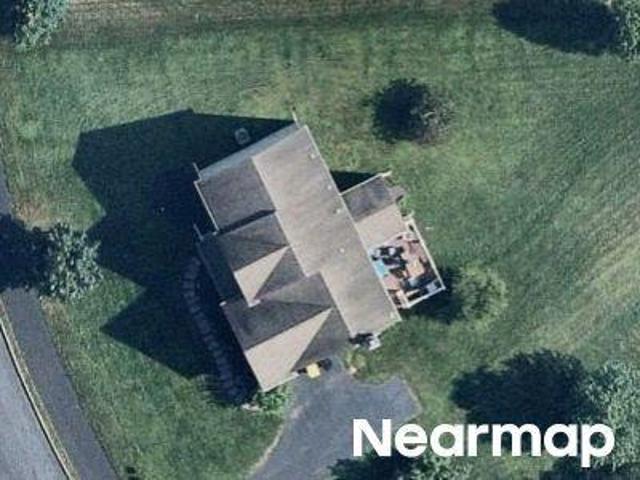 Fairbrook Dr