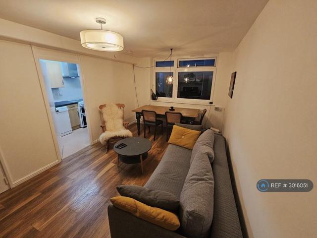 Fairburn House, London, W14 1 bed flat to rent £1,800 pcm £415 pw