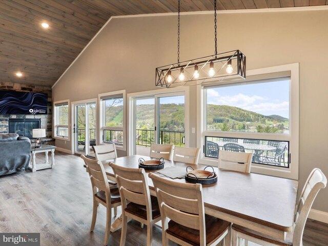Fairgate Rd, Mchenry, Home For Sale