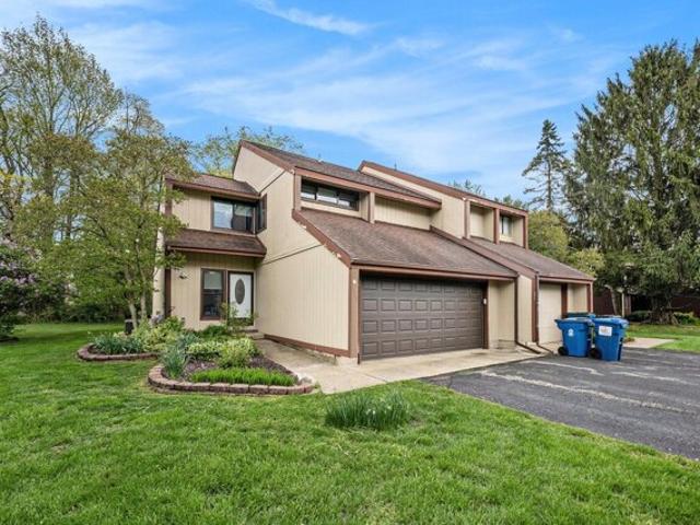Fairgrove St, Kalamazoo, Condo For Sale