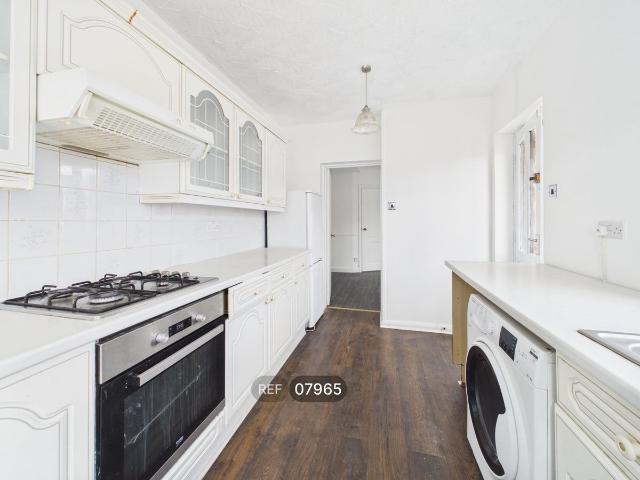 Fairfax Avenue, Hull HU5, 3 bed terraced house to rent, £950 pcm | PrimeLocation