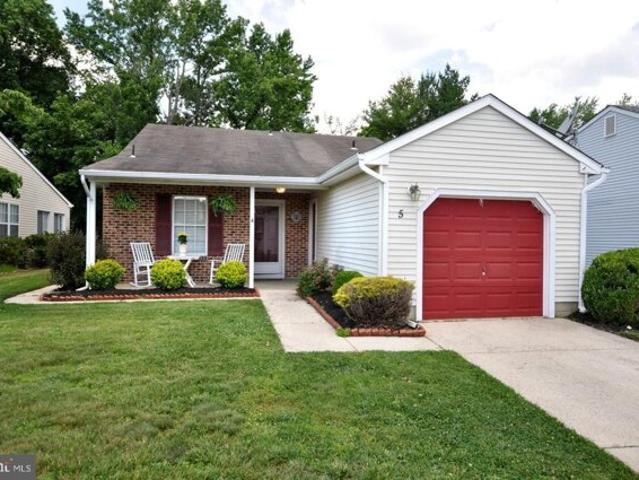 Fairfax Dr, Mount Laurel, Home For Sale