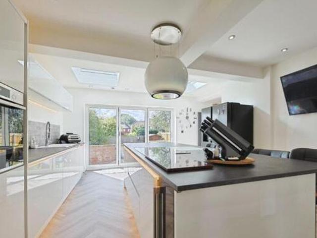Fairfield Avenue, Kirk Ella, 4 Bedroom Semi detached