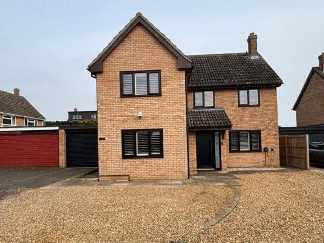 Fairfield, Gamlin, 4 Bedroom Detached