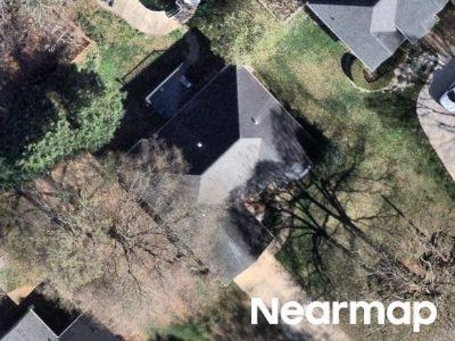 Fairfield Dr