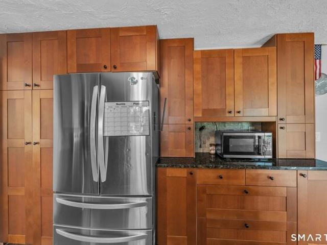 Fairfield Dr, Woodstock, Home For Sale