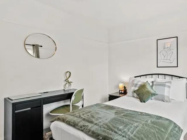 Fairfield Drive, London, UB6 7DE, United Kingdom | Room for rent #124215716 | Rentberry