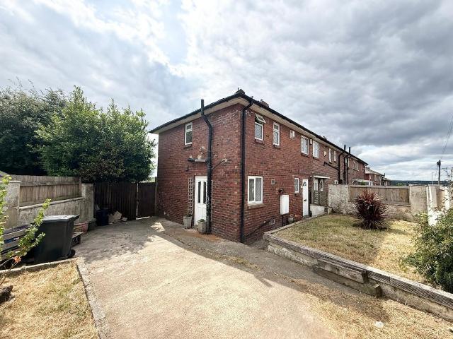 Fairfield Hill, Leeds, West Yorkshire LS13, 3 bed end terrace house to rent, £1,300 pcm | PrimeLocation