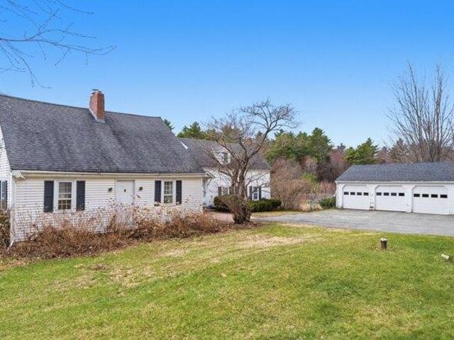 Fairfield ME 04937 101998132