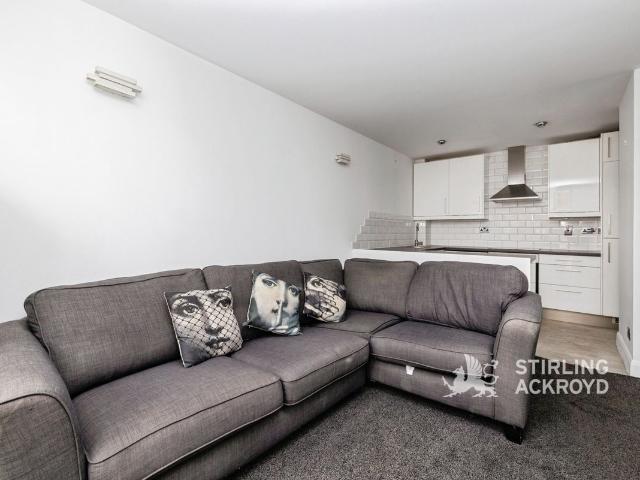 Fairfield Road, Bow, London E3, 1 bed flat to rent, £1,800 pcm | PrimeLocation