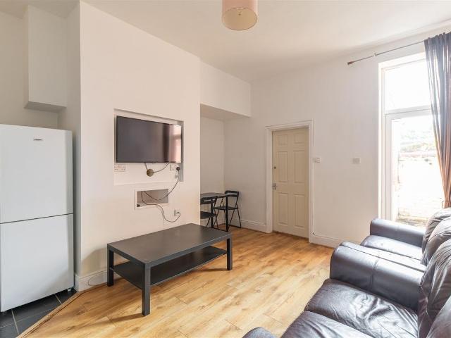 Fairfield Road, Jesmond, Newcastle Upon Tyne NE2, 3 bed shared accommodation to rent, £1,690 pcm | PrimeLocation