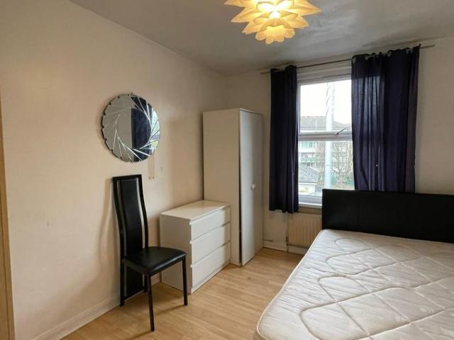 Fairfield Road, London E3, 5 bed shared accommodation to rent, £950 pcm | PrimeLocation