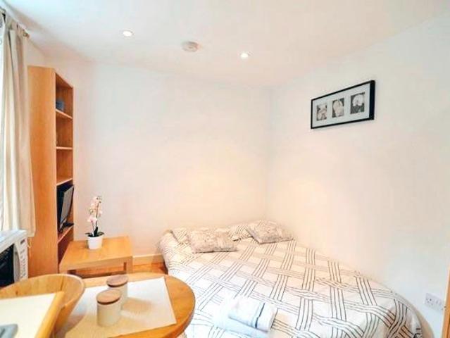 Fairholme Road, West Kensington, London W14, Studio to rent, £1,560 pcm | PrimeLocation