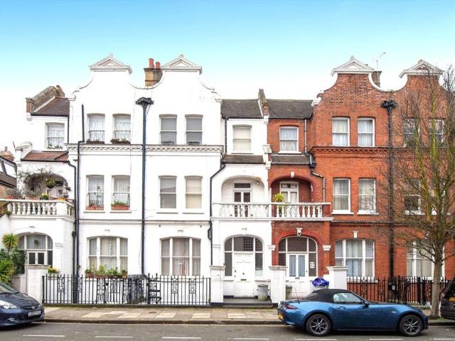 Fairholme Road, West Kensington W14, 2 bed flat to rent, £2,500 pcm | PrimeLocation