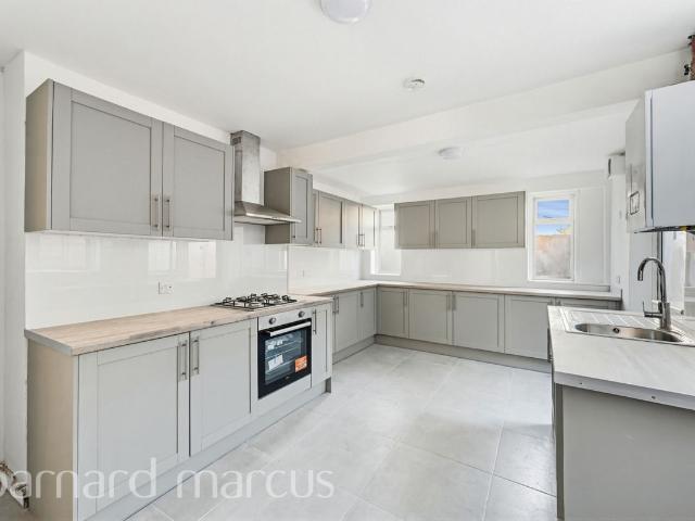 Fairholme Road, Croydon CR0, 4 bed semi detached house to rent, £2,700 pcm | PrimeLocation