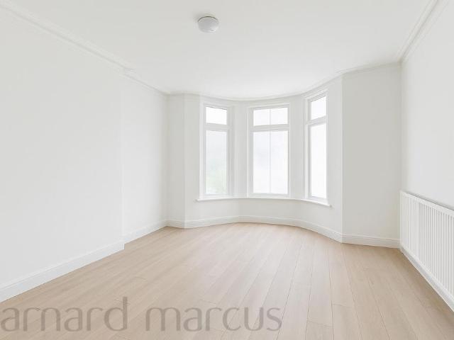 Fairholme Road, Croydon