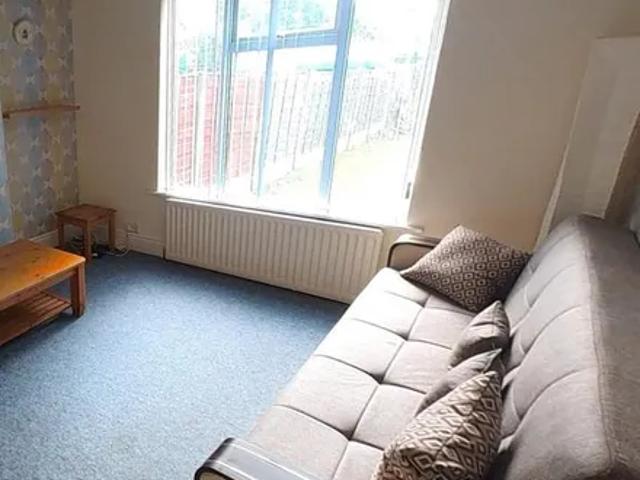 Fairholme Road, Manchester, M20 4SA, United Kingdom | 3 bed duplex for rent #136263504 | Rentberry