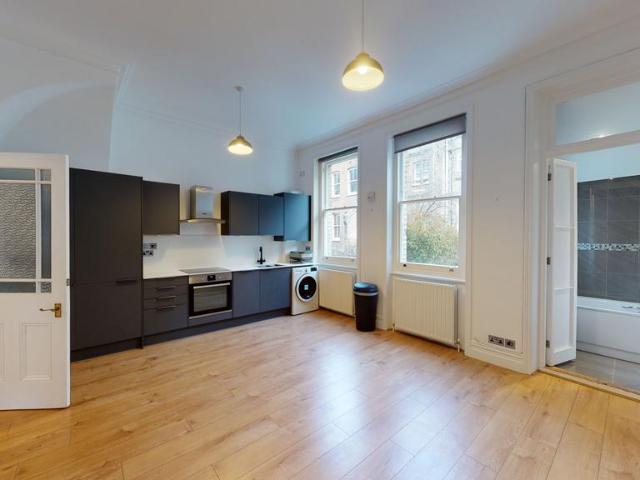 Fairholme Rd 1 bed ground floor flat to rent £1,950 pcm £450 pw