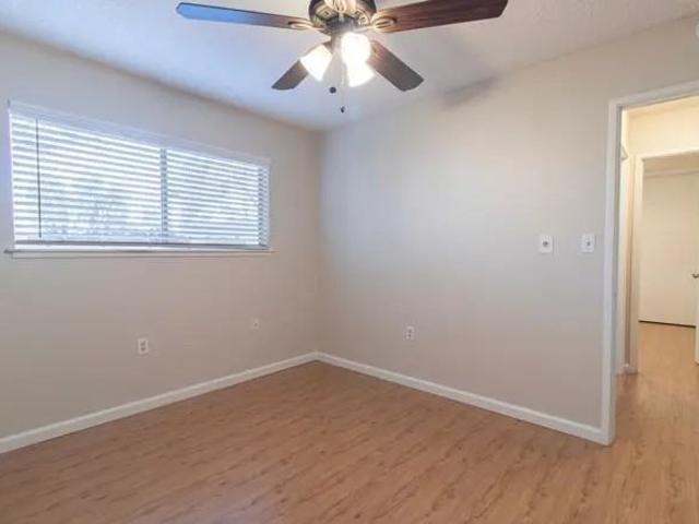 Fairhaven Estates 3 Bedroom Apartment for Rent at 4460 63rd Street, Sacramento, CA 95820 Tahoe South Park
