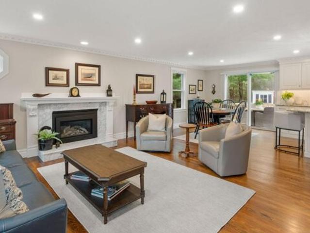 Fairhaven Ln, Marstons Mills, Home For Sale