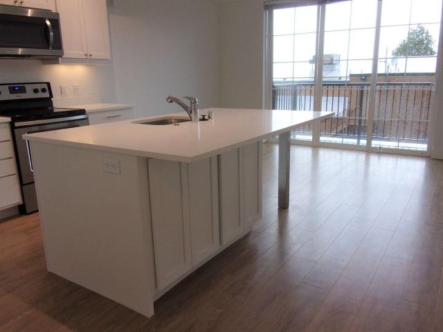 Fairhaven Lofts 2 Bedroom Apartment for Rent at 1300 Mckenzie Ave, Bellingham, WA 98225 Fairhaven