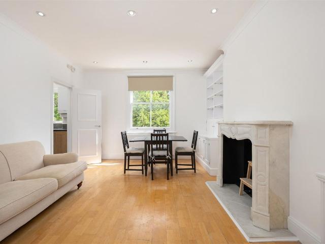 Fairhazel Gardens, South Hampstead NW6, 2 bed flat to rent, £2,450 pcm | PrimeLocation