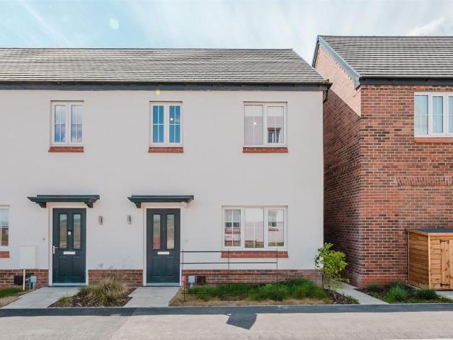 Fairham, Nottingham NG11, 3 bed terraced house to rent, £1,400 pcm | PrimeLocation
