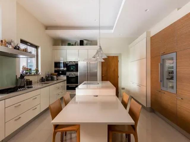 Fairhill, 47 The Bishops Avenue, London, N2 0BD, United Kingdom | 3 bed apartment for rent #154623863 | Rentberry
