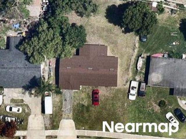 Fairlawn Dr