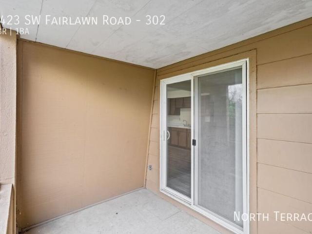 Fairlawn Flats 2 Bedroom Apartment for Rent at 1411 Sw Fairlawn Rd, Topeka, KS 66604