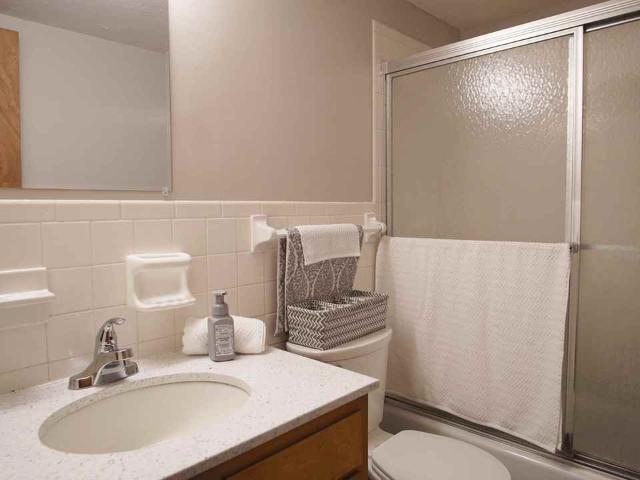 Fairlane at Aksarben 1 Bedroom Apartment for Rent at 3115 S 69th Ave Apt 1, Omaha, NE 68106