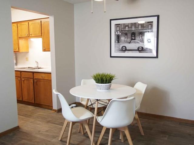 Fairlane at Aksarben 2 Bedroom Apartment for Rent at 3115 S 69th Ave Apt 1, Omaha, NE 68106