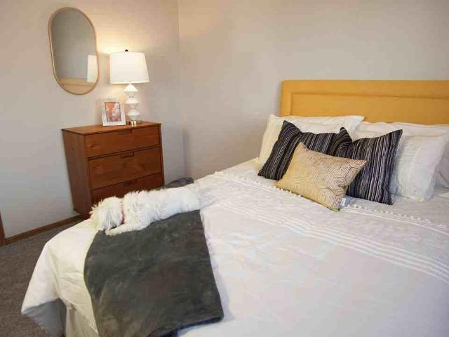 Fairlane at Aksarben 2 Bedroom Apartment for Rent at 3115 S 69th Ave Apt 1, Omaha, NE 68106