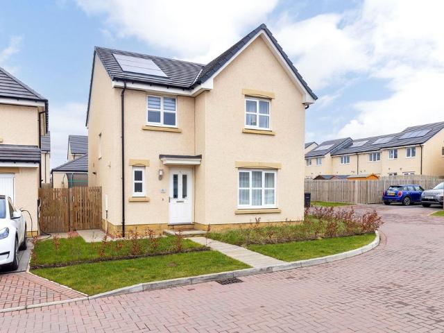 Fairley Wynd, Edinburgh, Midlothian 4 bed detached house to rent £2,400 pcm £554 pw