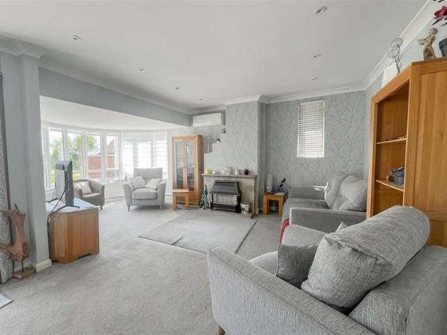 Fairlight Road, Hastings, TN35