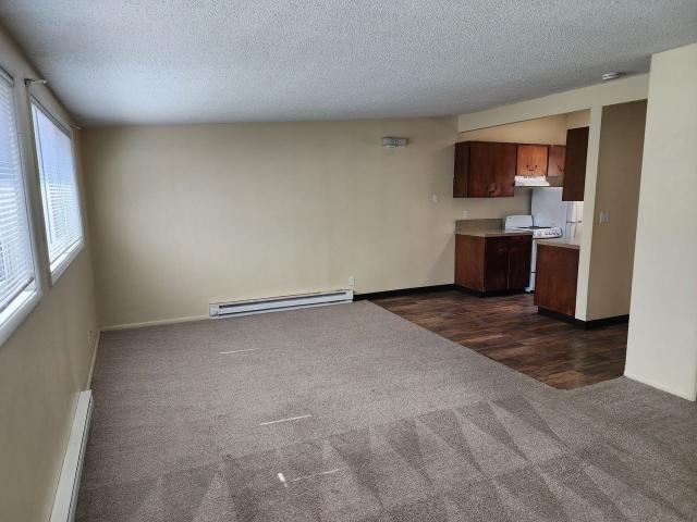 Fairmount Apartments 1 Bedroom Apartment for Rent at 1161 Fir St S, Salem, OR 97302 South Central