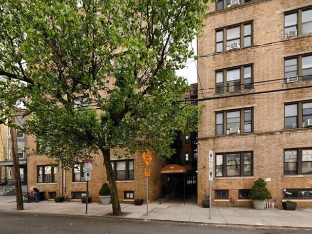 Fairmount Ave Apt,jersey City, Condo For Sale