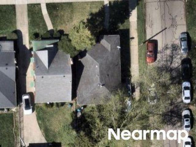 Fairmount Dr