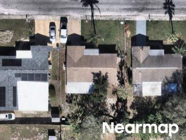 Fairmount Dr