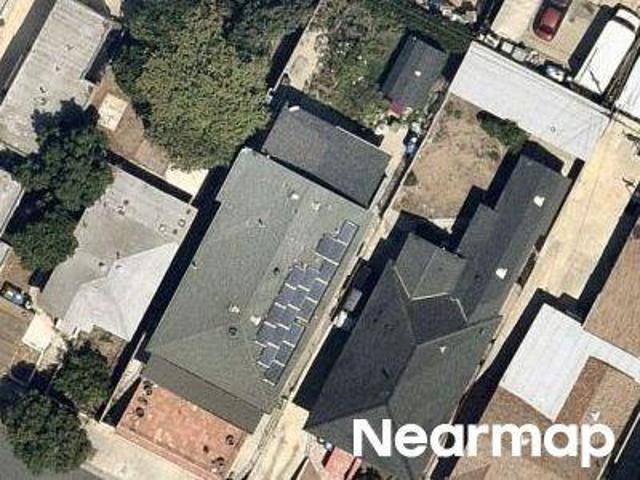 Fairmount St