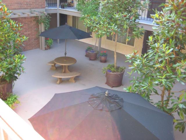 Fairmont Terrace 2 Bedroom Apartment for Rent at 522 N I St, Tacoma, WA 98403 North End