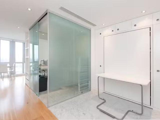 Fairmont Avenue, London, E14 9JB