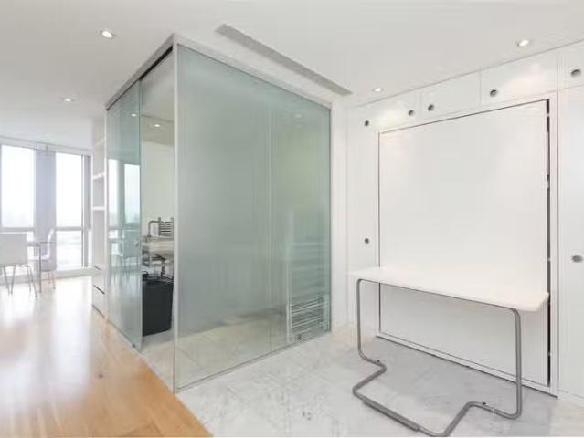 Fairmont Avenue, London, E14 9JD