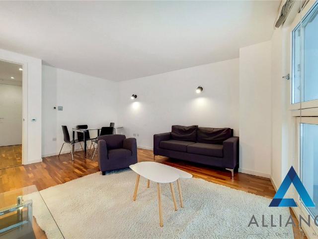 Fairmont Avenue, London E14, 2 bed flat to rent, £2,500 pcm | PrimeLocation