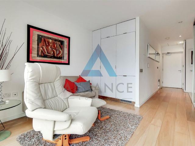 Fairmont Avenue, London E14, Studio to rent, £1,850 pcm | PrimeLocation