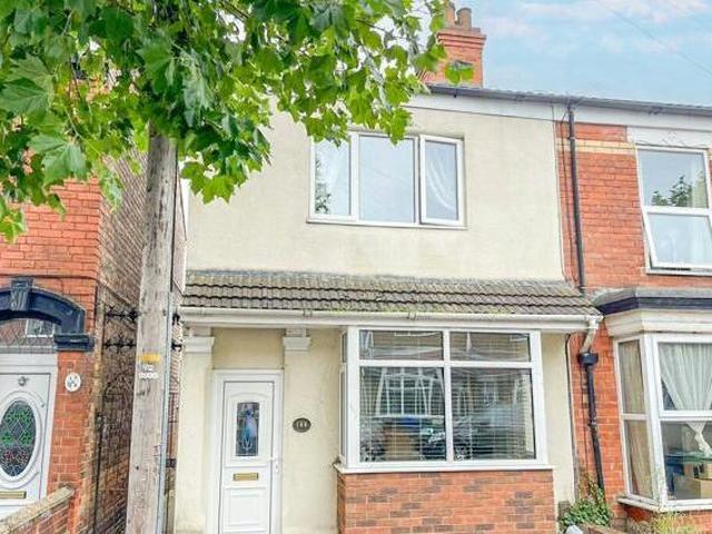 Fairmont Road, Grimsby, 2 Bedroom End