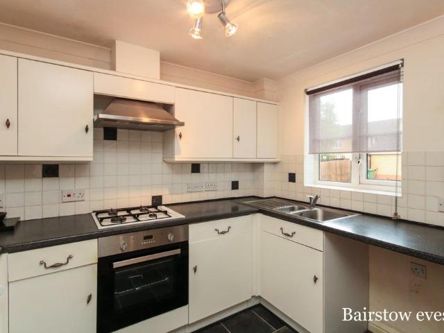 Fairmeads, Loughton, IG10 3 bed house to rent £1,950 pcm £450 pw