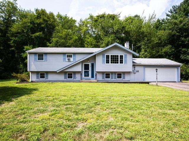 Fairwood Dr, Pembroke, Home For Sale