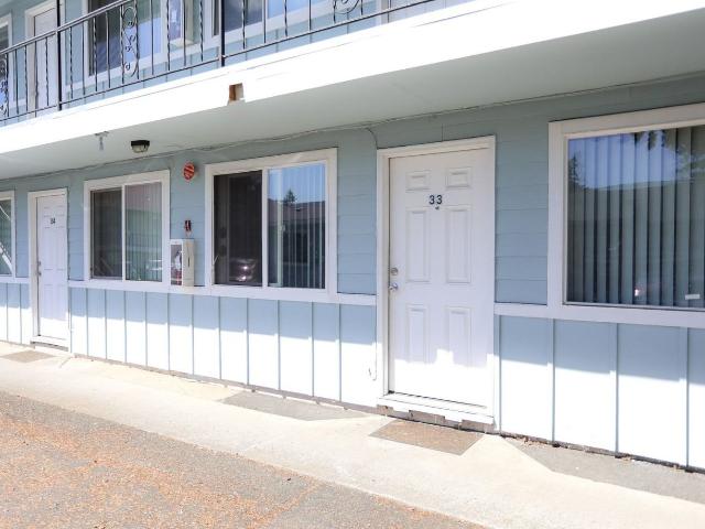 Fairway Apartments 3 Bedroom Apartment for Rent at 12430 Ne Glisan St, Portland, OR 97230 Hazelwood