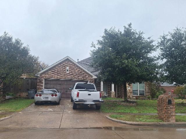 Fairway Bend Dr